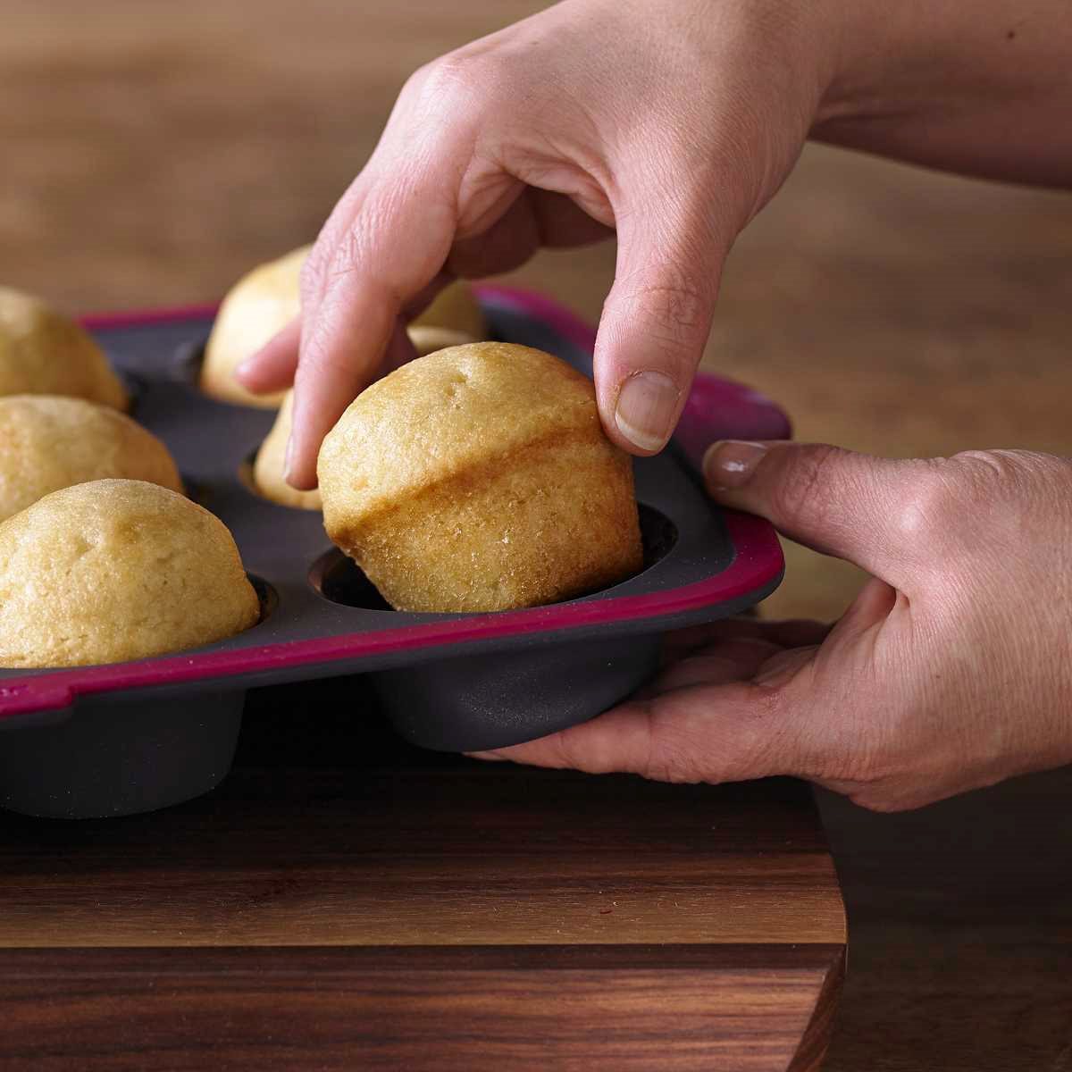 Tava briose 12 compartimente - Trudeau | KitchenShop